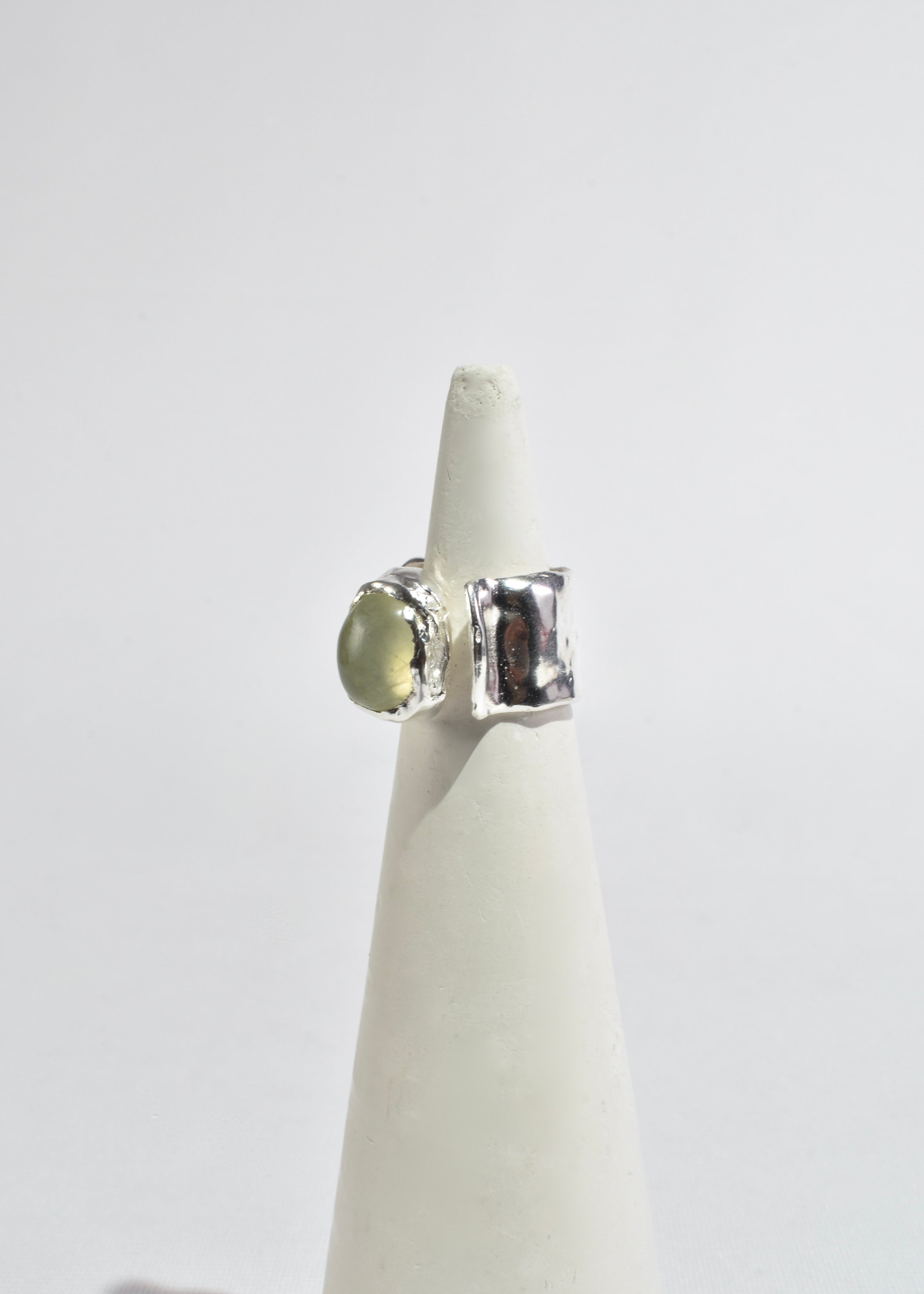 Uva Ring — Casa Shop